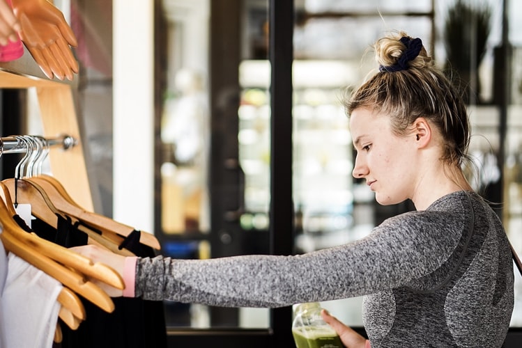 Fashionista shares 50 his and her tips to spice up your work wardrobe ...