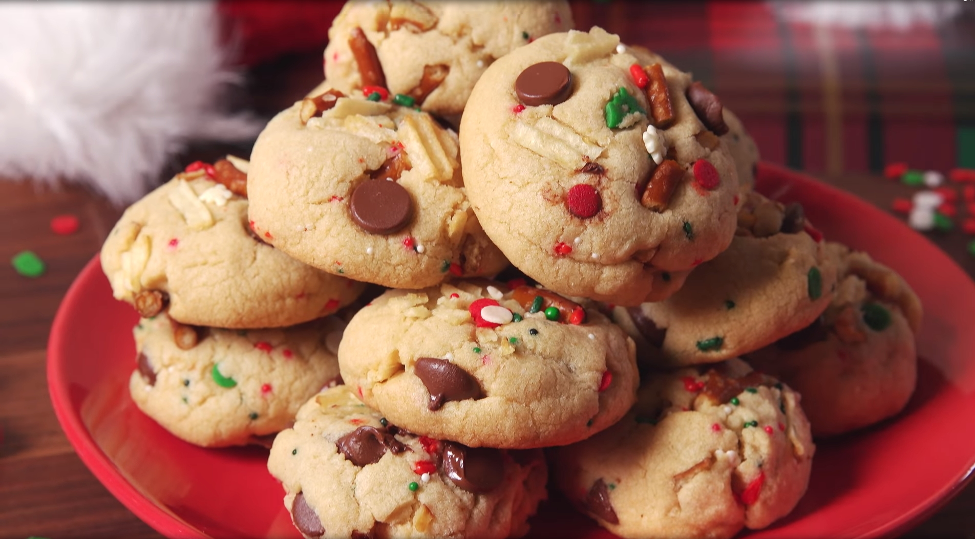 ‘Santa’s Trash’ cookies involve chocolate and chips, you will want them ...