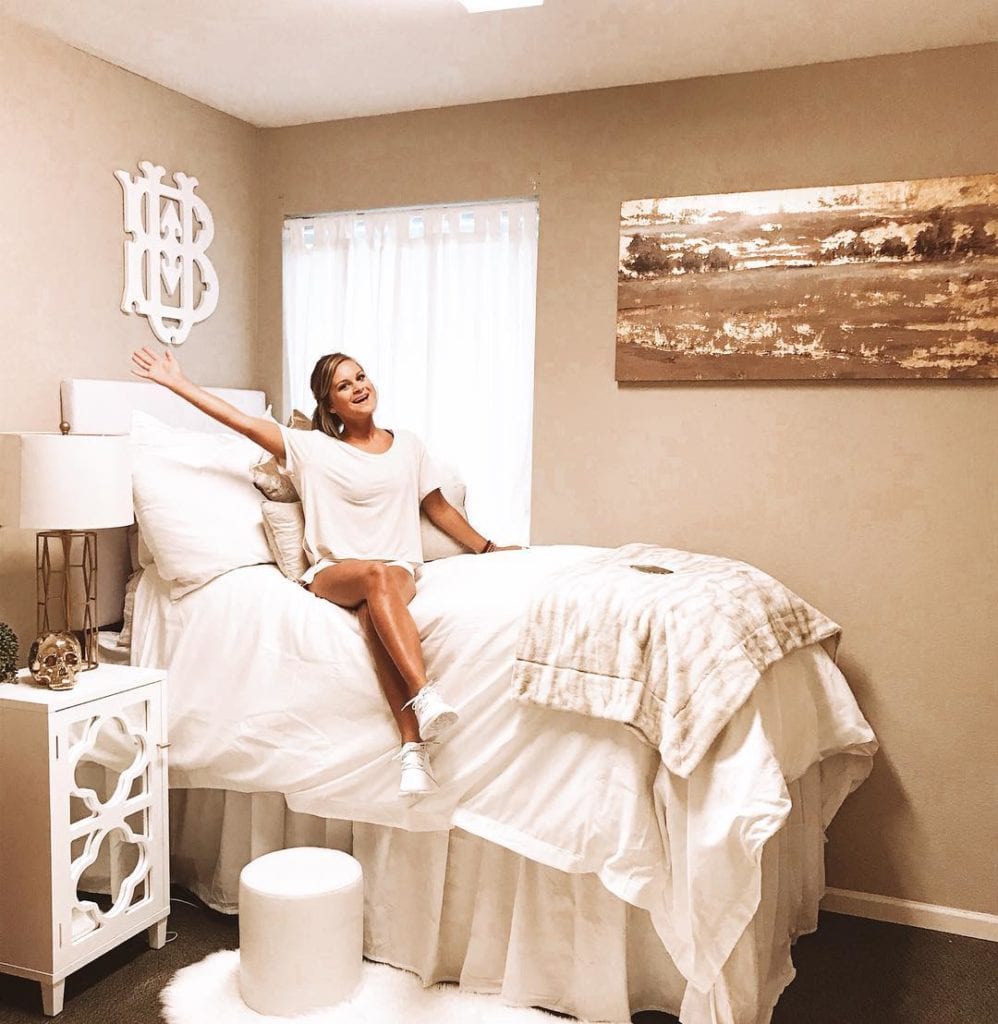 50 simple dorm room ideas to transform your space into cutest room ever