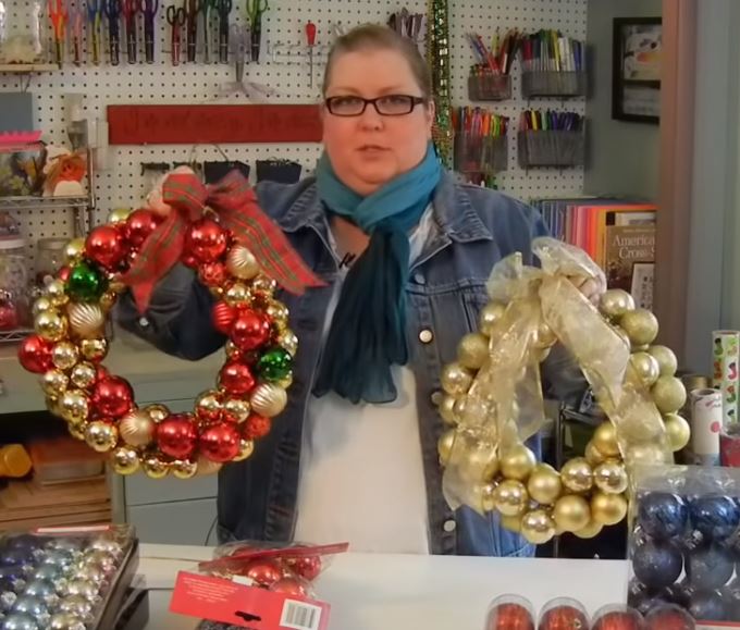 Create A Gorgeous Dollar Store Holiday Wreath This Christmas
