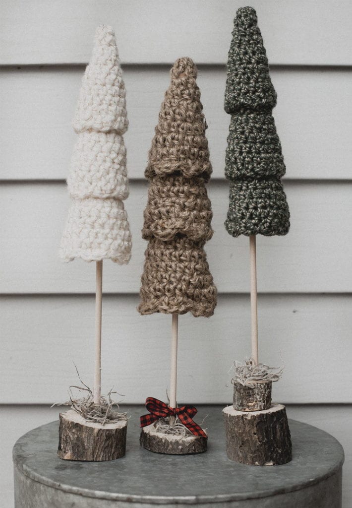 60 Fun And Easy DIY Tabletop Christmas Tree Ideas