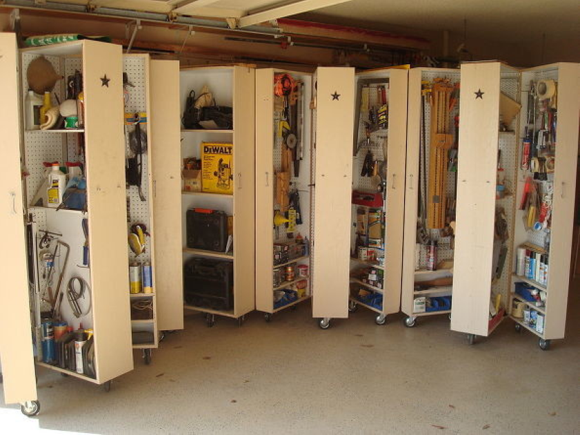 50 Simple ways to make any messy garage an organized thing of beauty