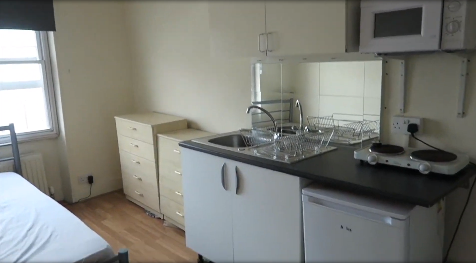 Guy lives minimalist life in 150-square-foot apartment, gives a tour