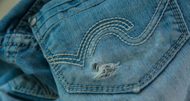 60 Easy DIY tips to repair old clothing