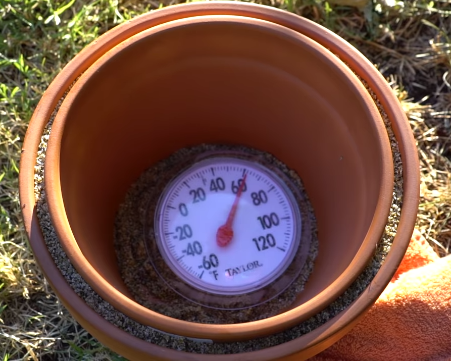 10 Simple Hot Weather Hacks To Help Stay Cool