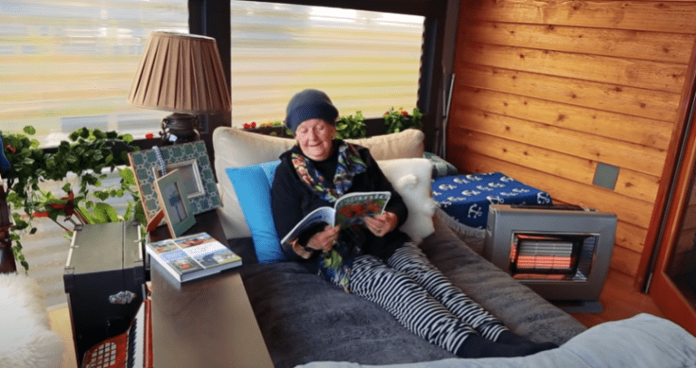 This tiny house was designed with elderly & disabled people in mind to ...