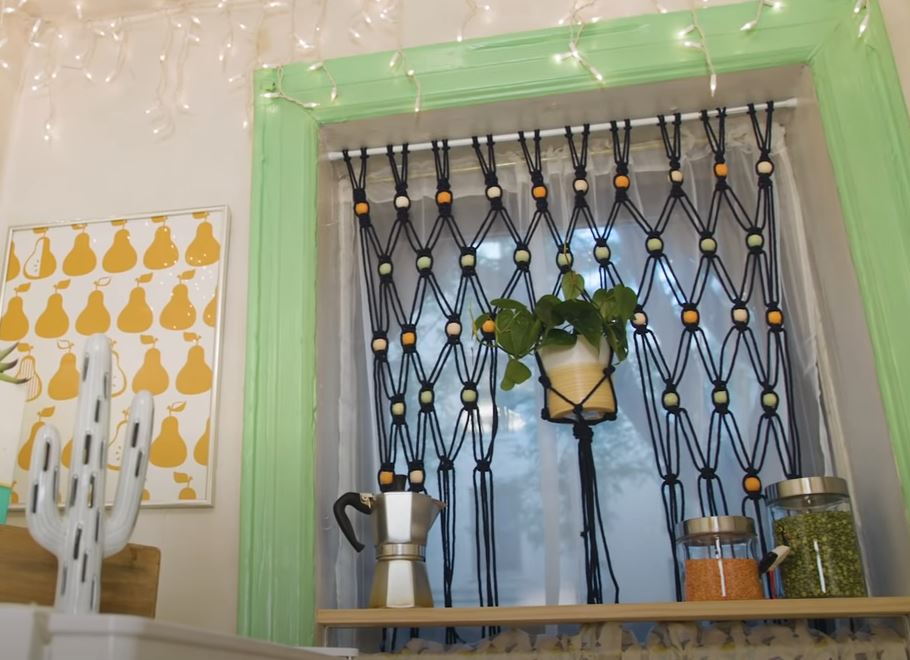 30 Great Ways To Use Tension Rods Around The Home