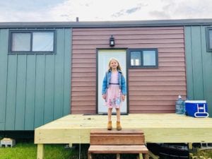 Single mom buys 416 sq. ft. home for herself & young daughter. Step ...