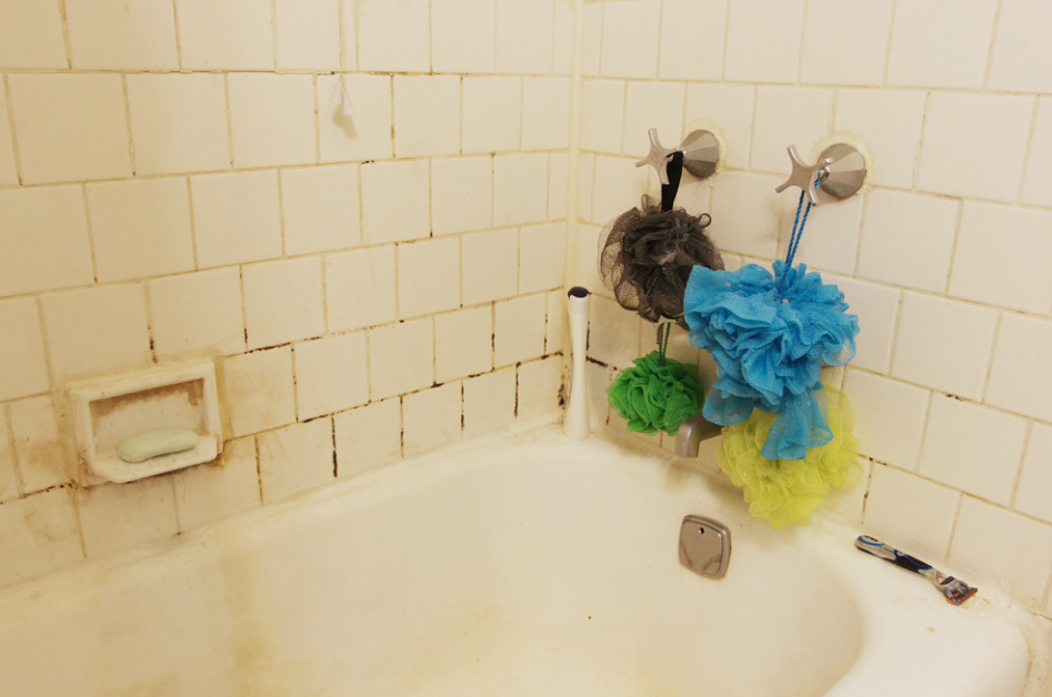 30 common household items that can put you at risk once they’ve gone bad