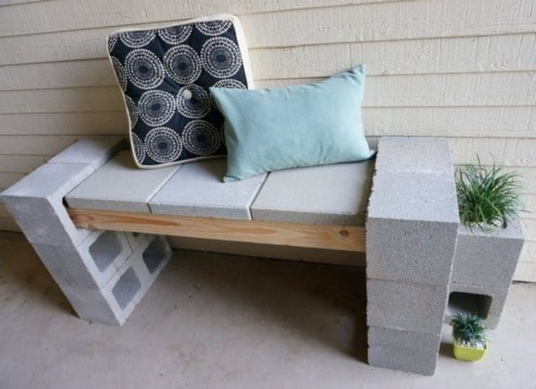 Mom picks up cinder blocks from the store, creates 30+ genius furniture ...