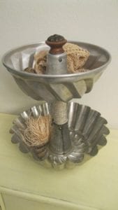 30 smart ways to reuse and upcycle old baking pans