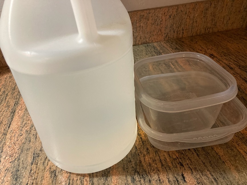 TikTok User Shares Simple Trick For Stained Tupperware