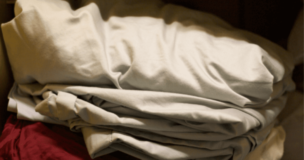 50 Awesome and clever ways to repurpose old bedsheets