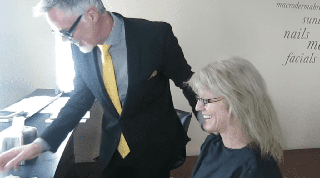 Woman looking & feeling frumpy gets incredibly youthful new look she ...