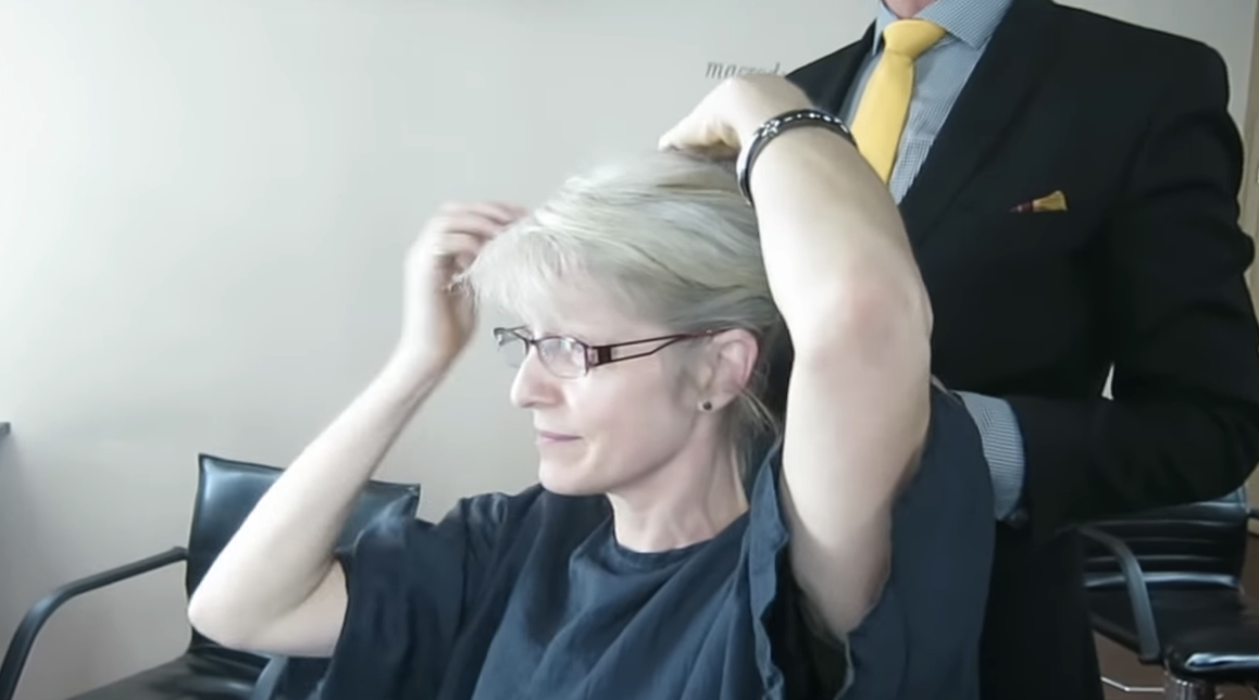 Woman looking & feeling frumpy gets incredibly youthful new look she ...