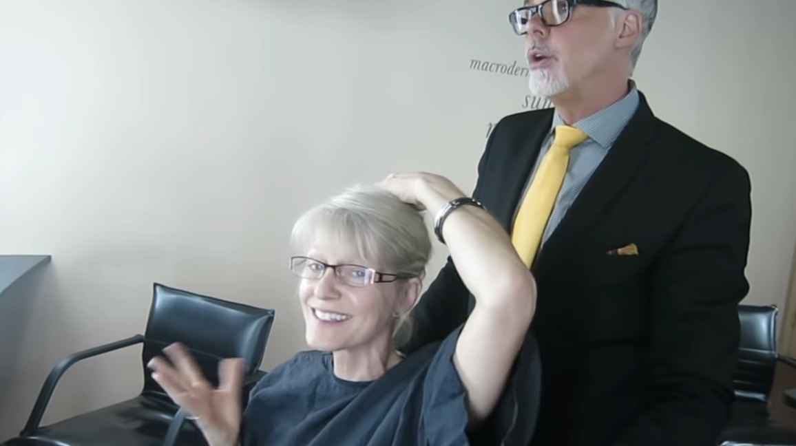 Woman looking & feeling frumpy gets incredibly youthful new look she ...