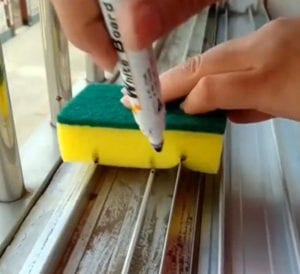 Mom slices up a sponge and shares brilliant cleaning tricks that go viral