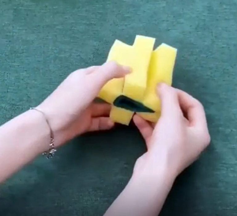 Mom slices up a sponge and shares brilliant cleaning tricks that go viral