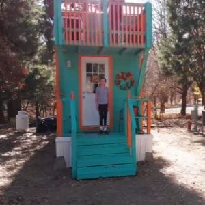 Single mom saves tons of money living in a tiny house with daughter