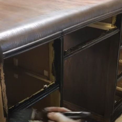 Man transforms ugly antique vanity he got for free into beautiful ...