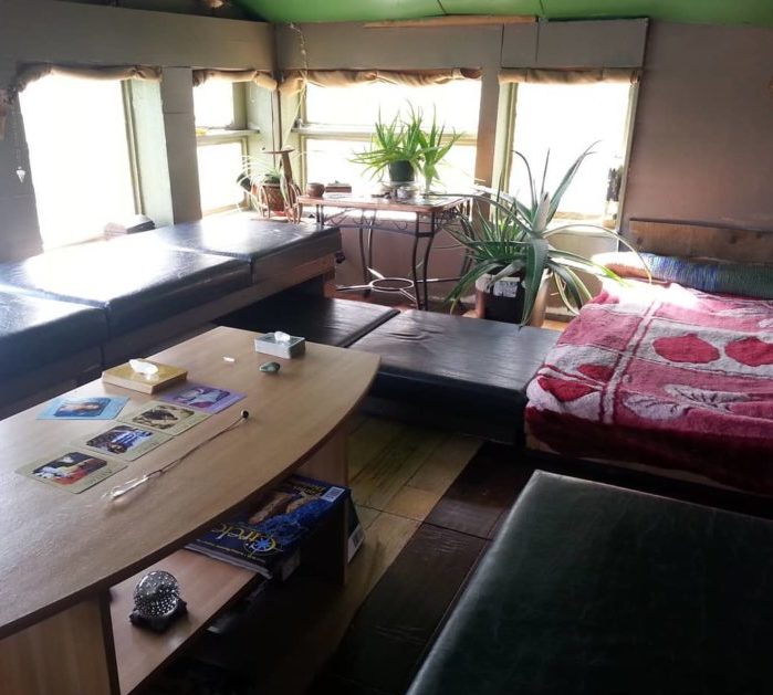 Man builds completely self-sustaining island homestead using salvaged ...