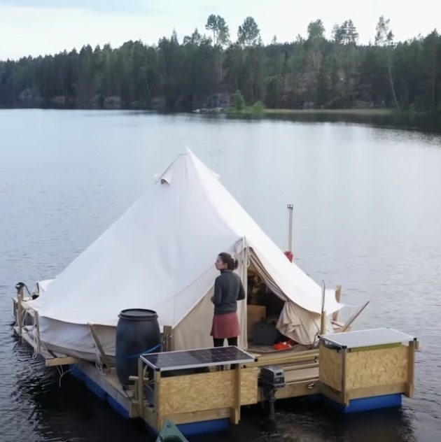 Couple lives beautiful life out of tent on their self-built raft in the ...
