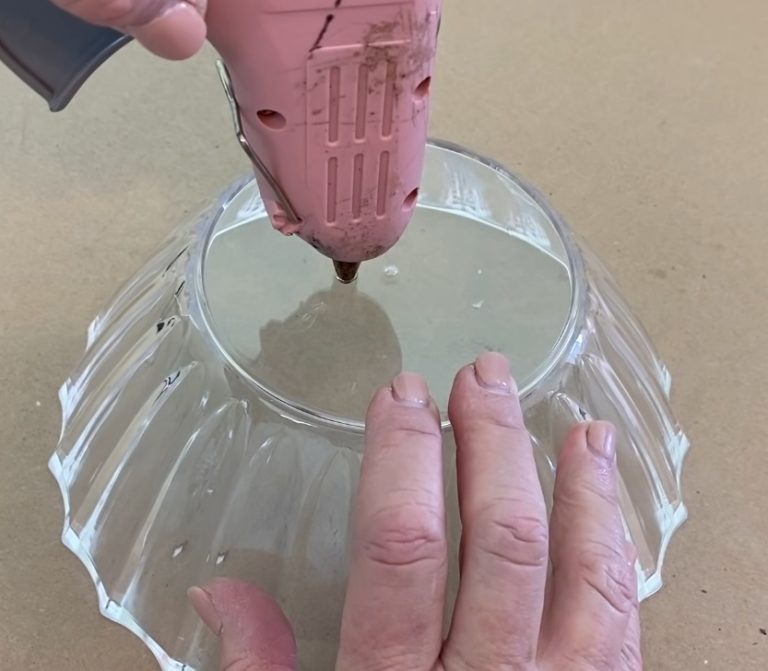 Lady strings lights through Dollar Tree bowls for beautiful Christmas ...
