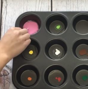 Woman shows how to create gorgeous stained glass at home using glue