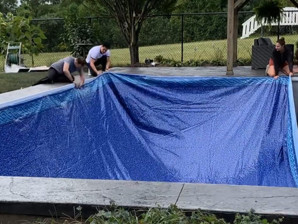 Couple discover pool buried under deck for over 20 years and restore it ...