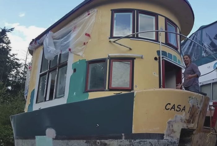 Couple buy a badly beaten up boat then turn it into the most gorgeous ...