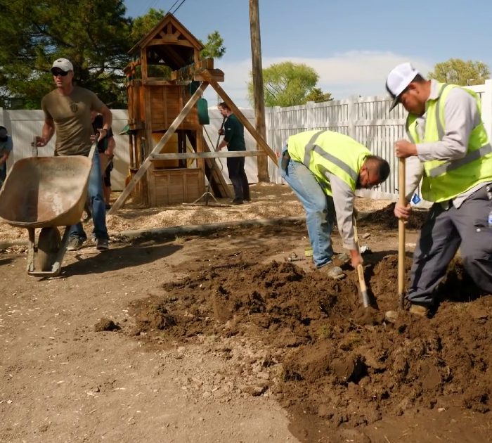 Military family comes home to dream backyard makeover