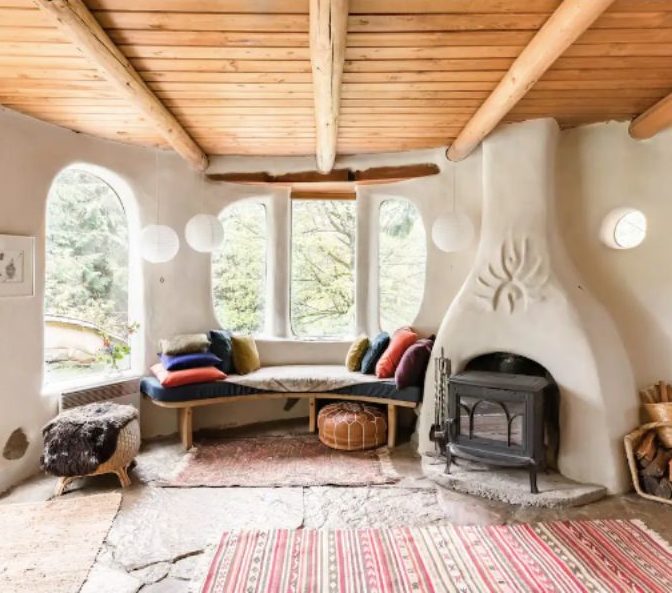 First “legal” mud house in British Columbia has more character than ...