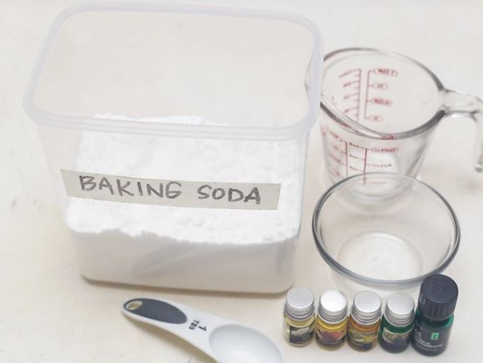Baking soda hacks that will make your life so much easier