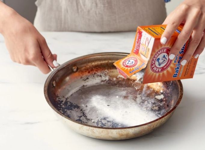 Baking Soda Hacks That Will Make Your Life So Much Easier