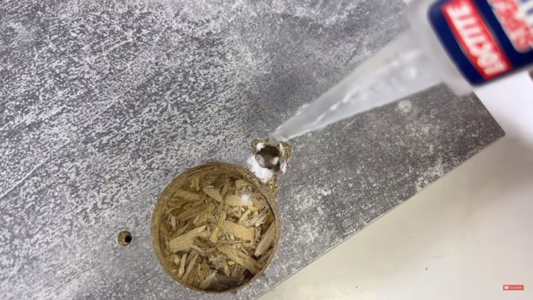 Mix super glue and baking soda for the best fix-all hack ever