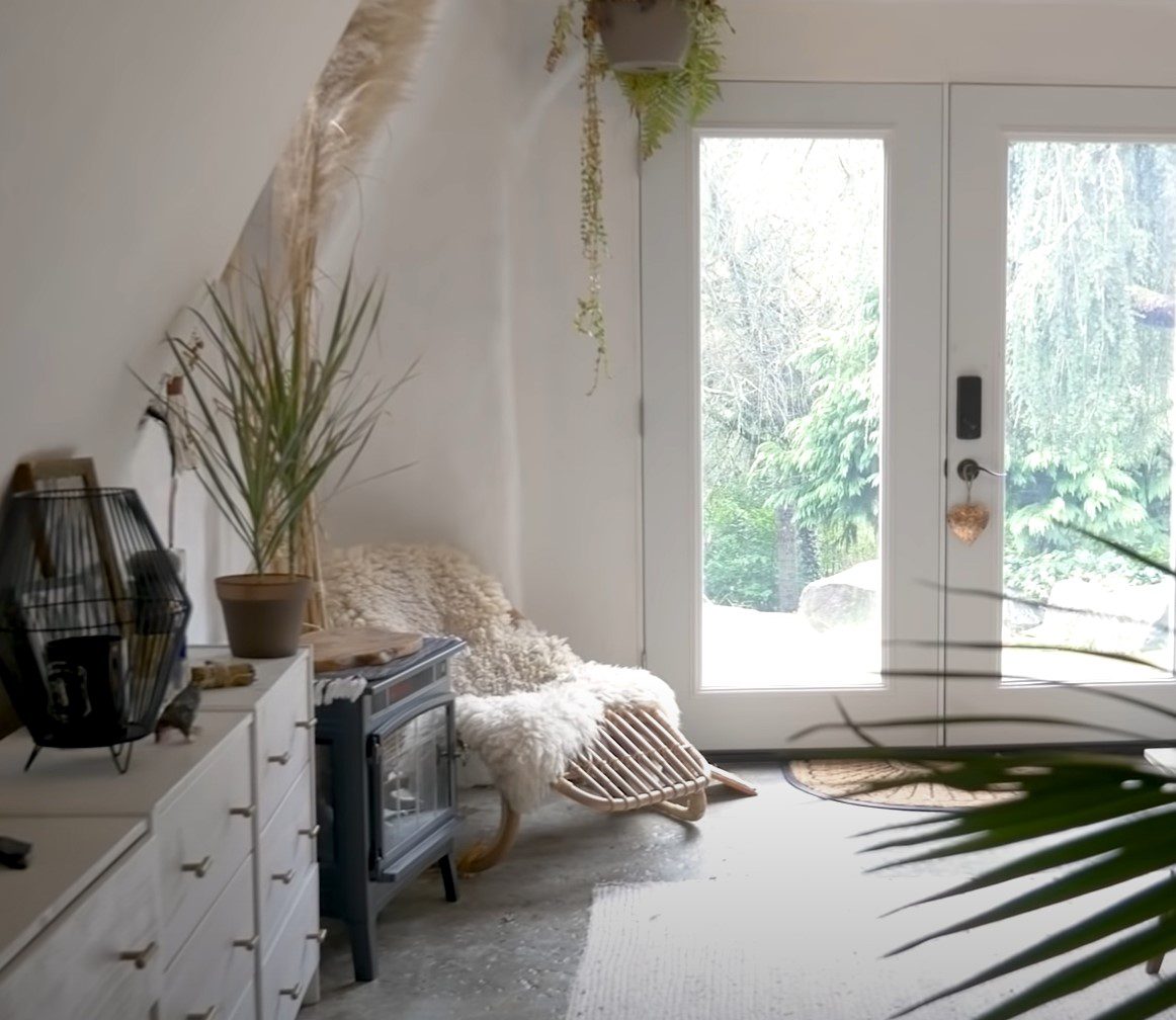 Family ditches their busy city life to live in gorgeous “Snow White ...