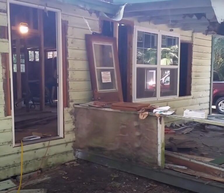 Man purchases $5000 falling-down house and achieves spectacular renovation