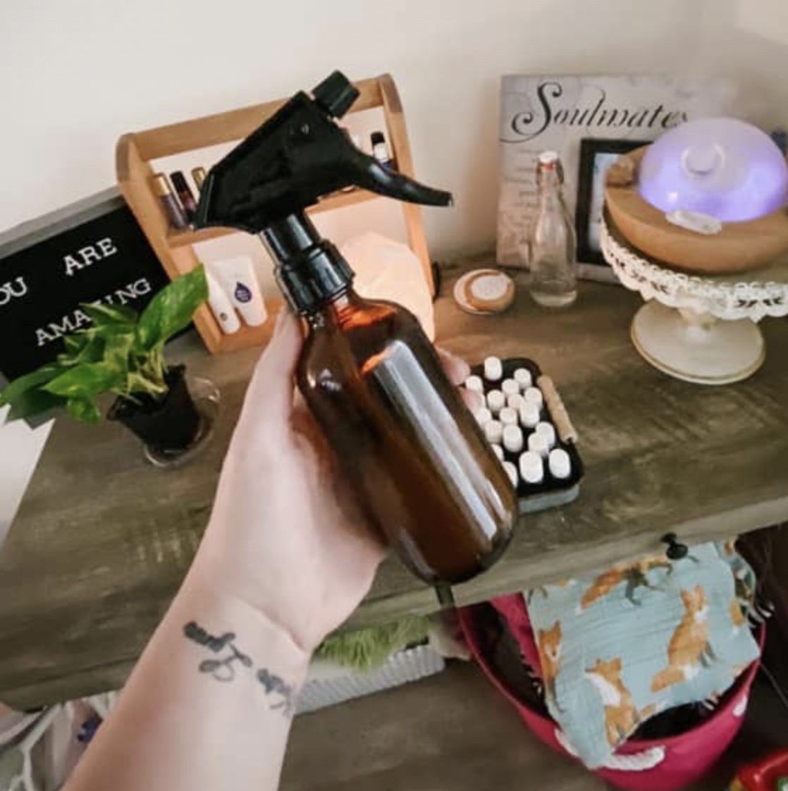 Professional Cleaners Reveal 25 Ingenious Hacks For A Spotless Home