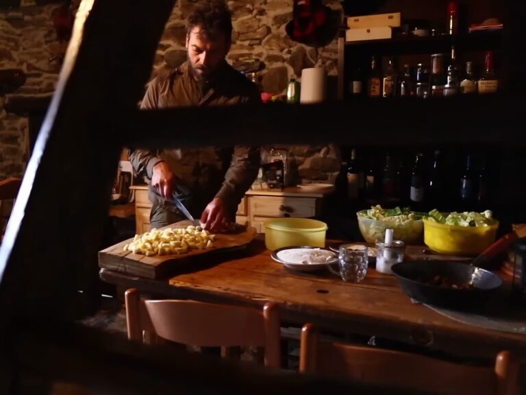 Man buys remote stone cabin ruins for $8k then rebuilds it by hand into ...