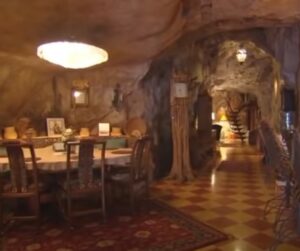 Couple blasts hole in desert mountain and builds spectacular cave home