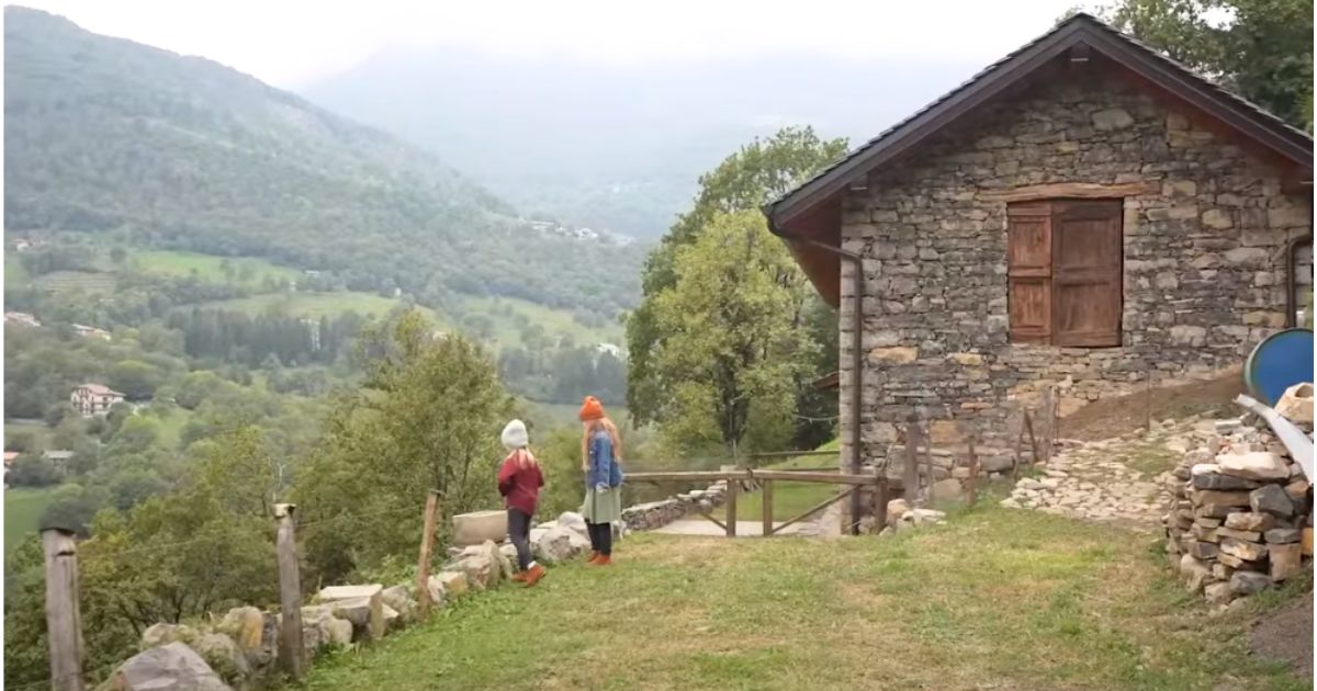 Family buys abandoned stone house in the Italian Alps and shares ...