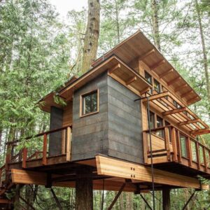 Shaq gives tour of his custom-built “hideout” complete with a giant ...