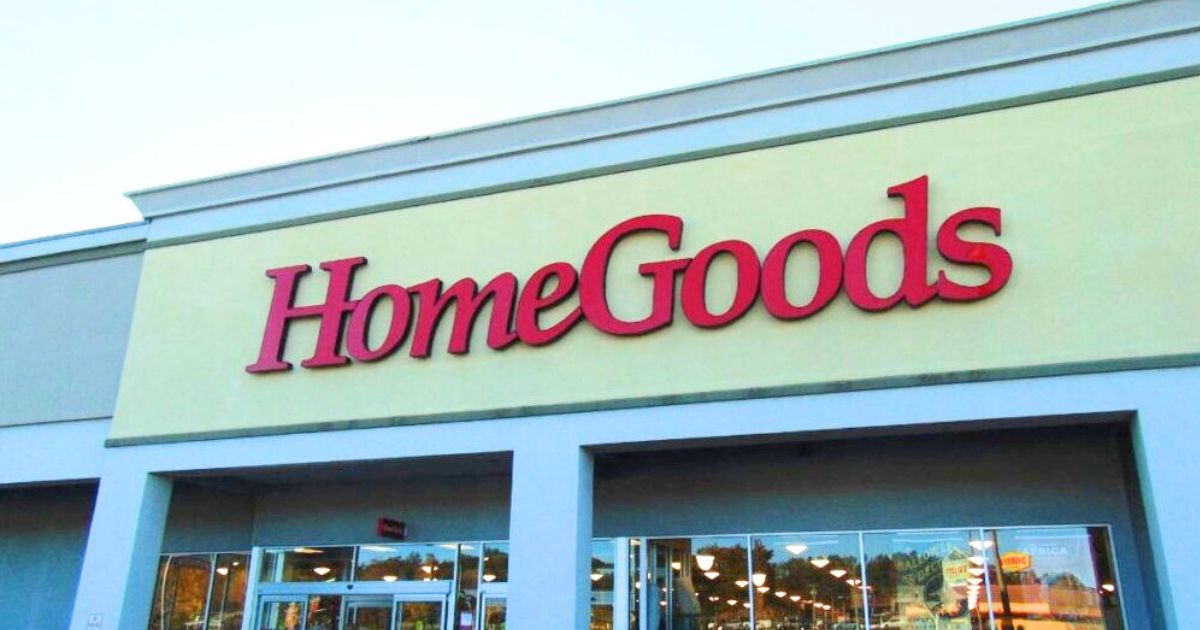 15 Must-Buy Items at HomeGoods, According to Professional Designers