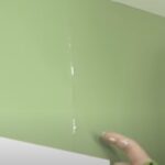 Do you have wall cracks? Handyman demonstrates the easiest way to fix them