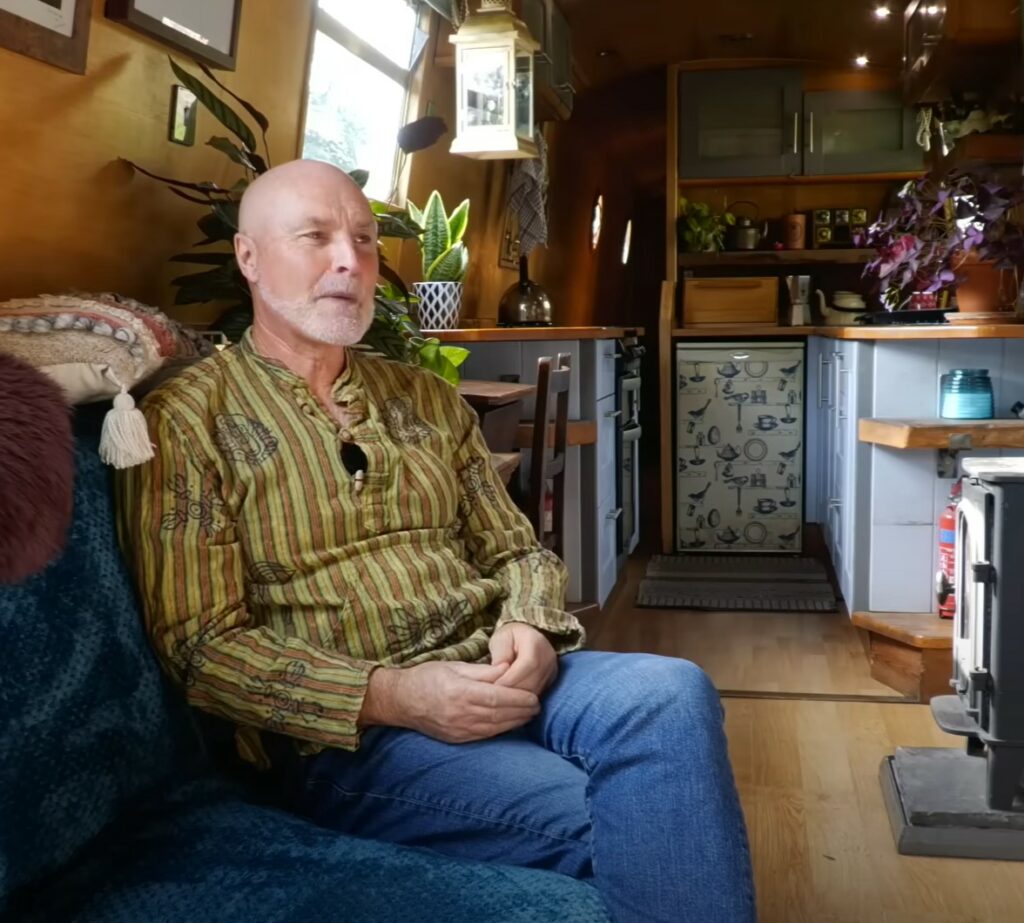 Man shares his story of how living in a Narrowboat for 5 years “saved” him