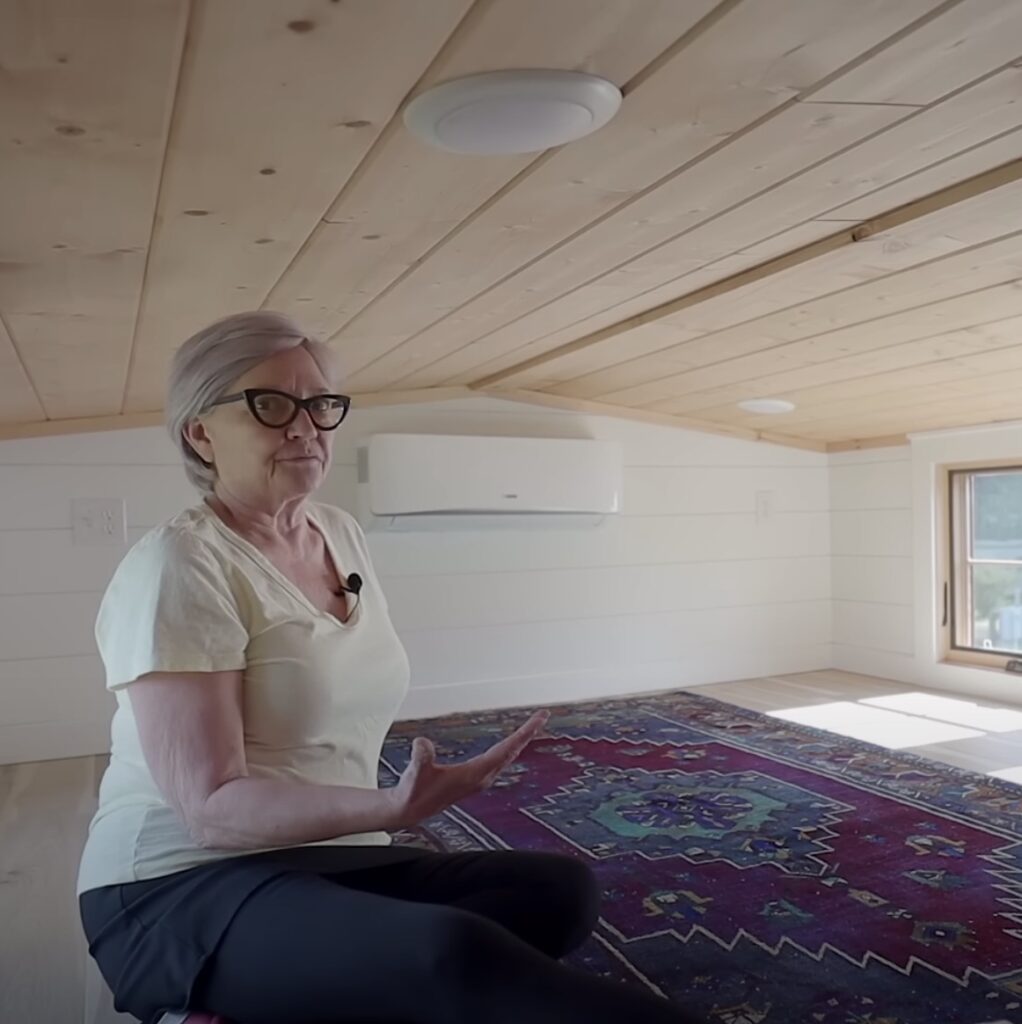Retirees swap life in a big house for a custom tiny home on the beach ...