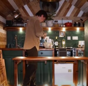 Young man gives tour of ‘ingenious’ tiny home he built for just $6,000
