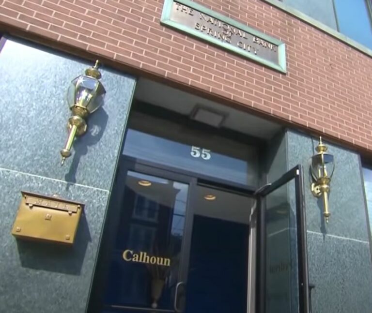 Woman turns 5,200 sq ft bank into a luxurious home that’s like no other