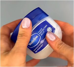 Mix Vaseline with lemon to save yourself hundreds of dollars every year