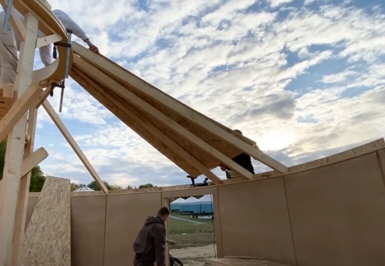 Guys team up and build a charming, inexpensive home in just 5 days